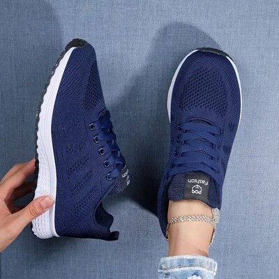 Mens Jogging Shoes with Simple Grid Design Versatile Daily