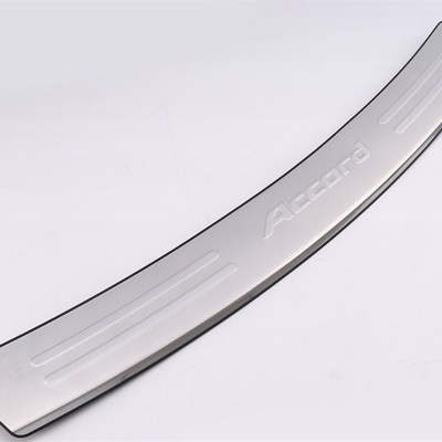 08-年八代雅阁后备箱门槛条8代半雅阁改装后护板装饰防护脚踏板