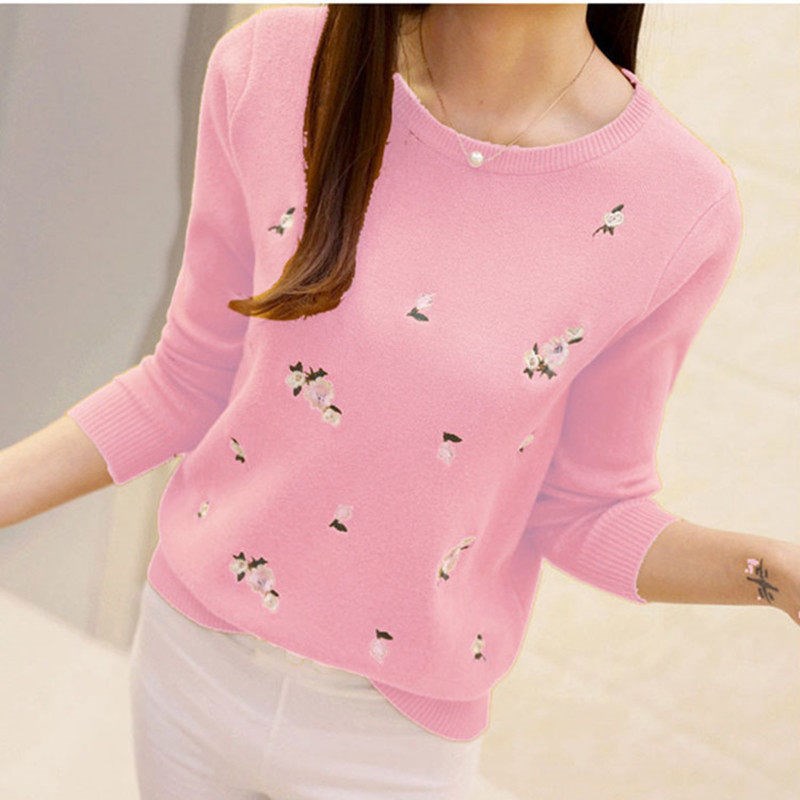 Korean-style Slim-fit Plum Blossom Embroidery Round Neck Bot