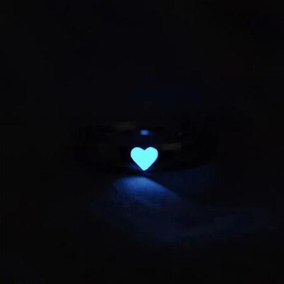 Luminous Love Heart Finger Ring Glow In Dark Fashion Adjusta