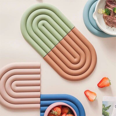Thickened Kitchen Casserole mat Rainbow Silicone Table Mat C