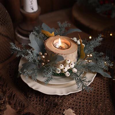 Xmas Table Decor: Candle Holder Wreath, Mini Wreath Prop