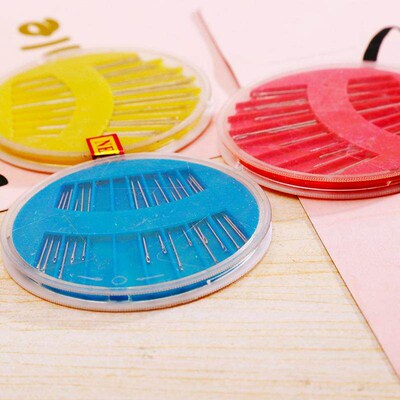 Silver-Tailed Hand Sewing Needle Case, Colorful Disc Silver-