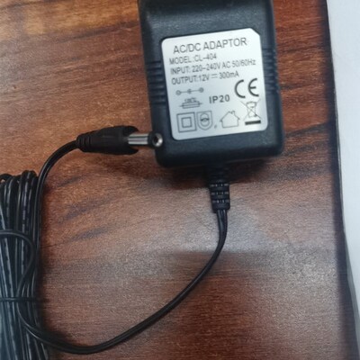 华徐电子天平电源线     12V300mA      慈溪华徐衡器