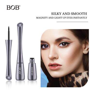 Waterproof Quick Dry Liquid Eyeliner 防水速干不晕染眼线液笔