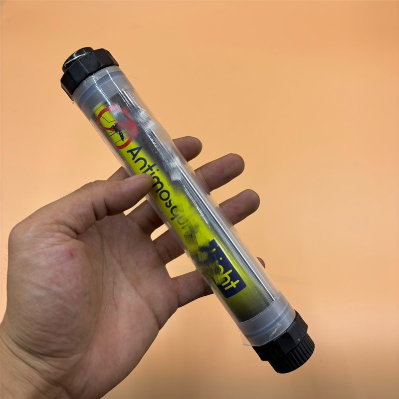 高品质驱蚊灯具 内置固定磁铁 2节18650 看介绍