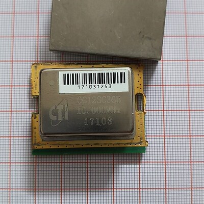 拆机/年份2017/18/19/漂亮货 OC12SC36B/A 10MHZ 恒温晶振12V