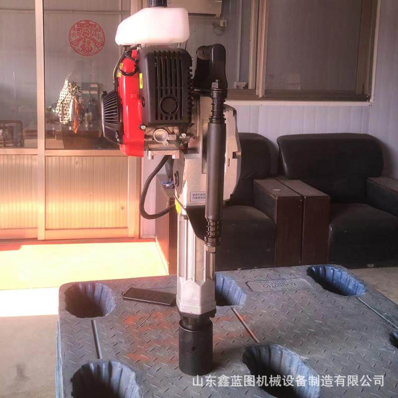 手持大马力汽油埋桩机 公路护栏打桩机 大棚打地锚光伏安装打墩机