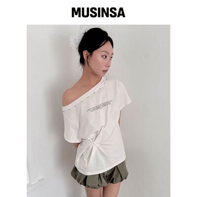 CHICKS 铆钉图案单肩短袖白色上衣 MUSINSA韩国官网直邮进口
