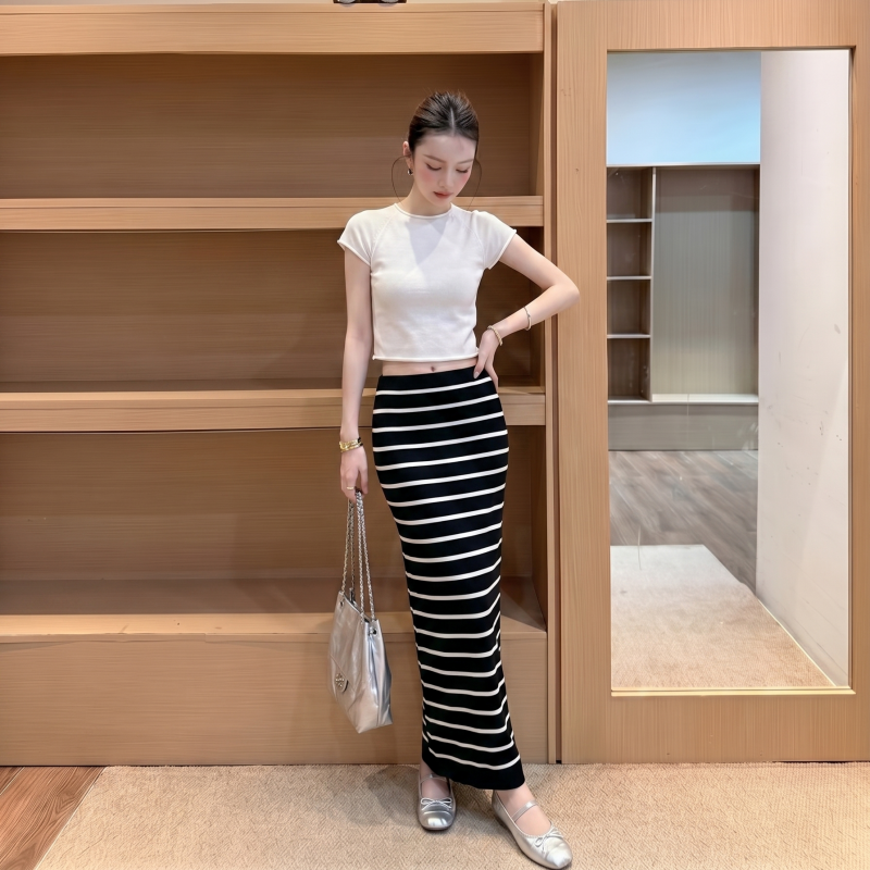 韩系辣妹自然卷边短袖修身针织T恤上衣夏日凉感撞色条纹长裙套装