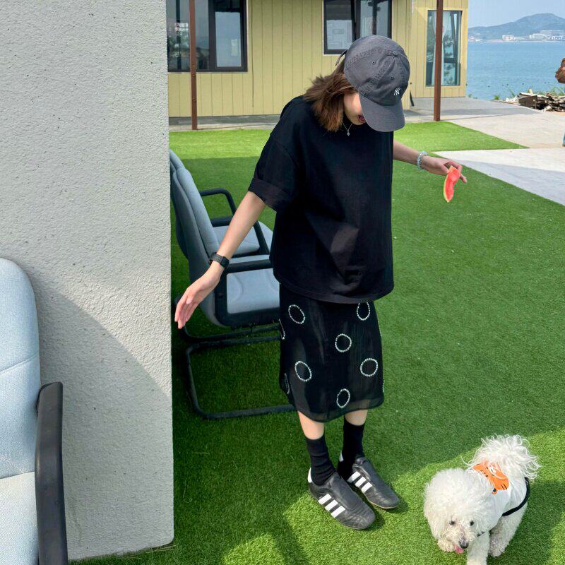 简约风穿搭2026新款韩系慵懒宽松纯色短袖上衣气质显瘦半身裙套装