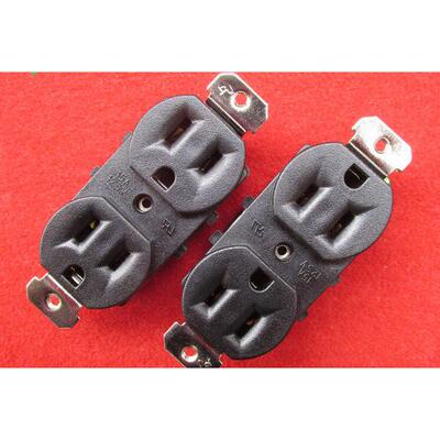 进口美标15A125V二位三芯通用座 二芯 5.6元/只