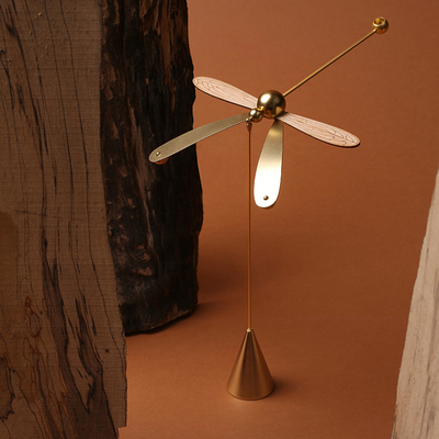 H的禮物清單意外设计蜻蜓风之舞平衡扩香器生日礼物高端哲学