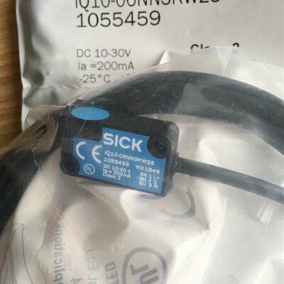 全新原装德国西克SICK接近开关IQ10-06NNSKW2S IQE17-05NNSKW2S