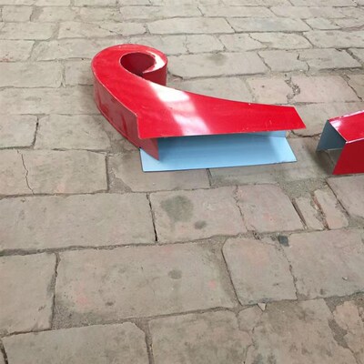 彩钢瓦房牛角翘角翘尾凤尾卷角屋顶装饰四坡五脊铁皮瓦配件工厂