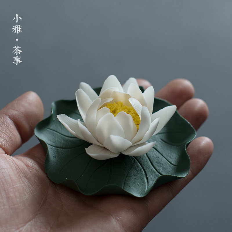 手捏陶瓷白睡莲 香插茶桌荷花禅意摆件匠人手工瓷花线香托茶宠