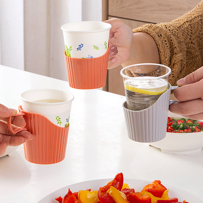 家用创意一次性杯子架子 塑料防烫通用杯托套手隔热创意纸杯杯拖J