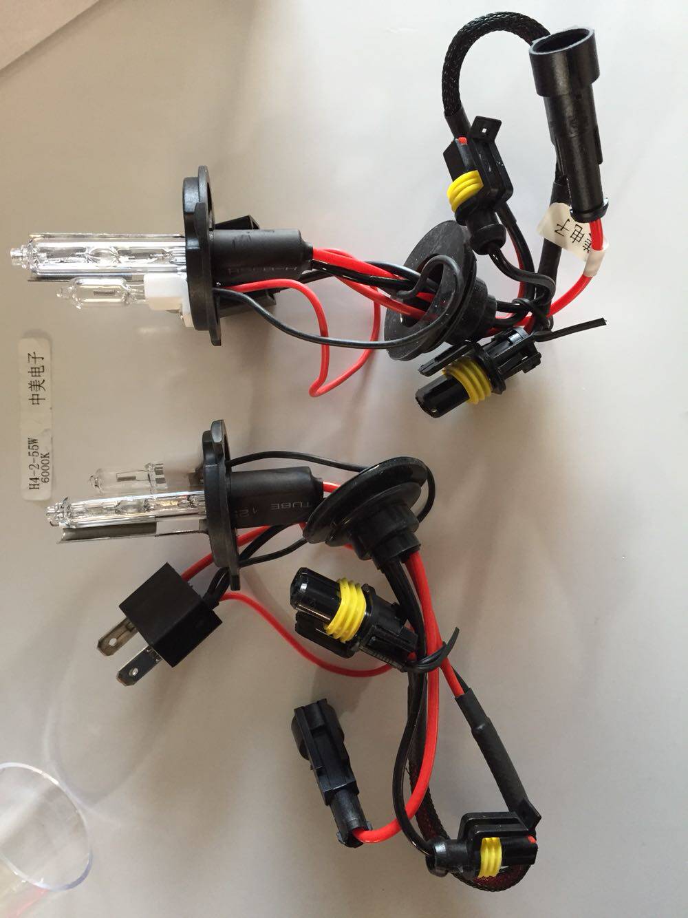 货车氙气大灯HID55WH1H3H4H790059006氙气灯灯泡灯泡12v24v
