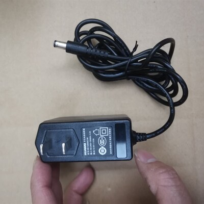 适用于 BLW-5688-8 电源配接器 充电器 电源线 12V450Ma 500ma