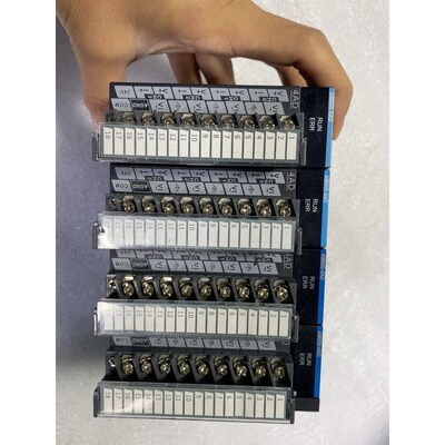 汇川PLC AM600-4AD