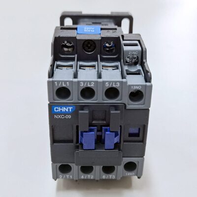 甄选正泰交流接触器NXC-09 12 16 NXC-18 22 25 32 40 50 AC220V
