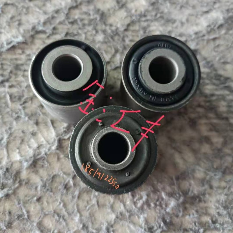 牧马人JK前桥止推杆斜拉杆方向机拉杆直推杆可调加强加粗替换胶套