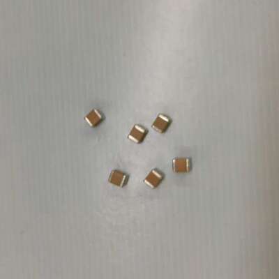 贴片电容 1210 102J 100V 瓷片电容 NP0 1000pF=1nF