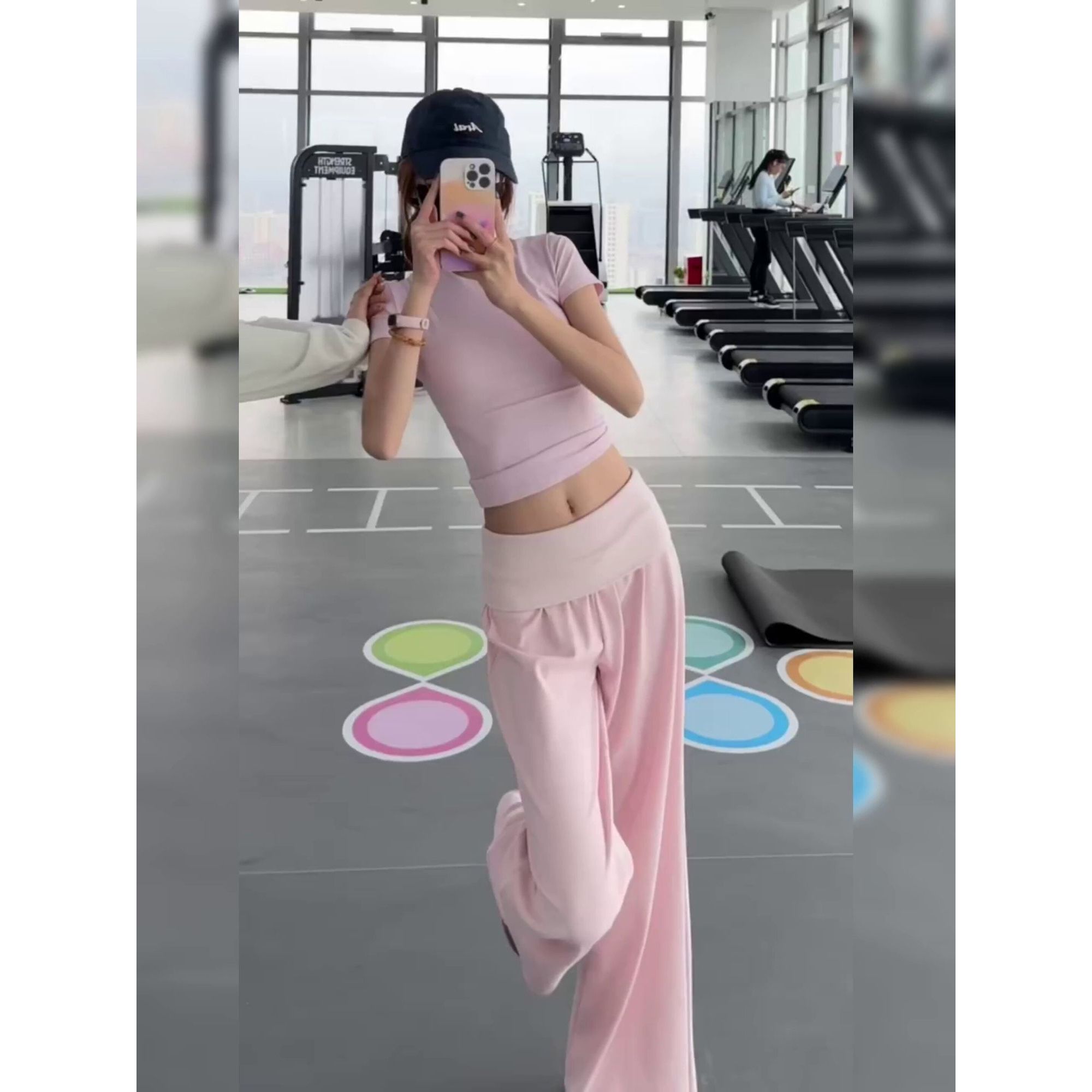 粉色健身瑜伽运动裤女夏季折叠翻腰垂感显瘦慵懒风裸感云朵阔腿裤