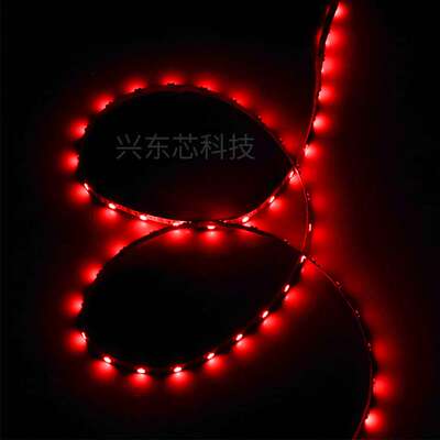 直销5V低压内置SK6812ic3535窄板4mm幻彩灯条60珠高亮全彩LED灯带