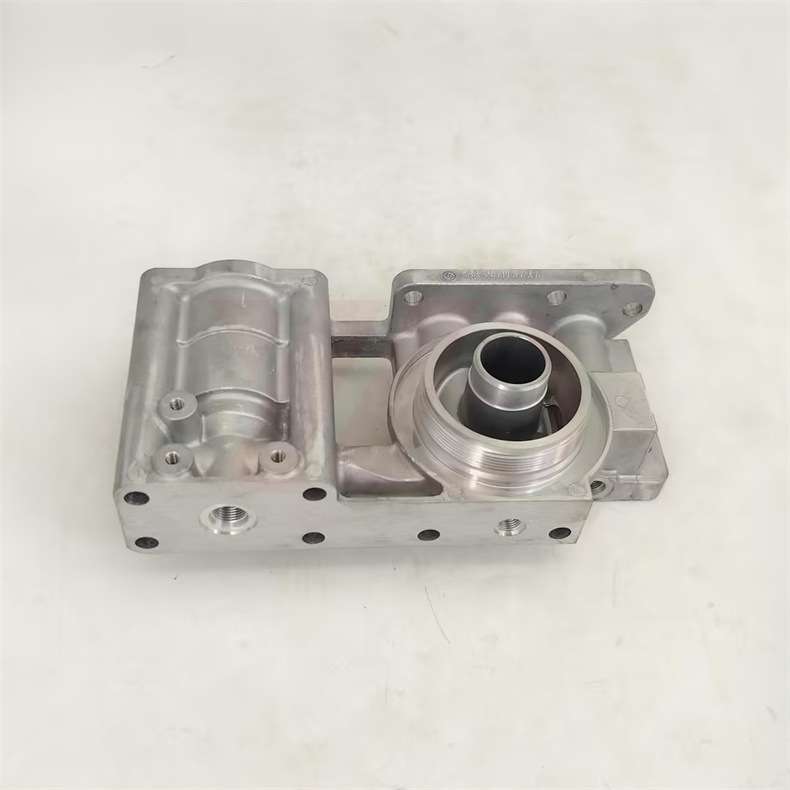 3102774适用康明斯ISM11QSM11机油滤清器座工程机械发动机3102774