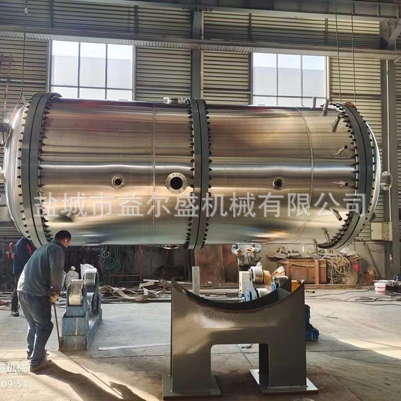 304不锈钢保温储罐 大型立式牛奶罐酒罐储油罐工业储物罐定 制