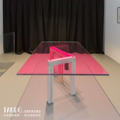 Penrose Dinner Table 意式极简餐桌 中古风 彩色玻璃洽谈桌 设计