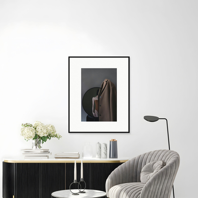YELLOW KORNER法国原装进口《Coat》客厅玄关现代抽象艺术装饰画