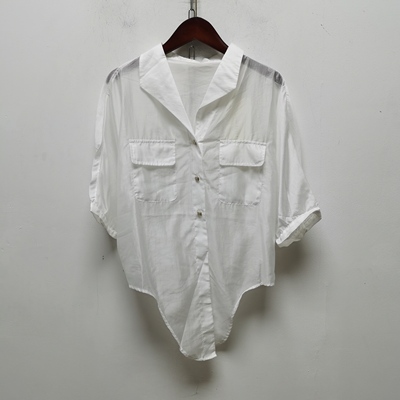 谜系列2026夏季新款女士翻领时尚宽松简约衬衫短袖短款衬衣0507