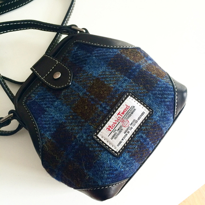 粗花呢格子斜挎包毛呢