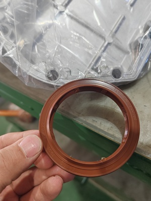 铂金斯曲轴前后油封60.3*79.35*9.3/11.23 133.3*219*21.8 T2418F