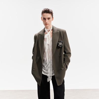 immune system Boyish 高级棕波点胸花西装夹克外套