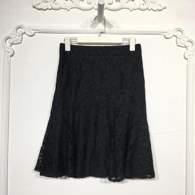 VE系列 8183S240 时尚半身裙品牌女装折扣颦