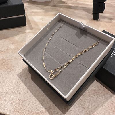 class日代 062202  Tsutsumi 18K项链