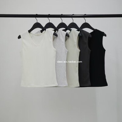 class韩国直邮1032916 OBJECT 韩代2026款  Q弹V领小背心