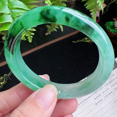 贵妃54圈口缅甸天然A货老坑种玉镯平洲翡翠手镯精选编号047D0311E