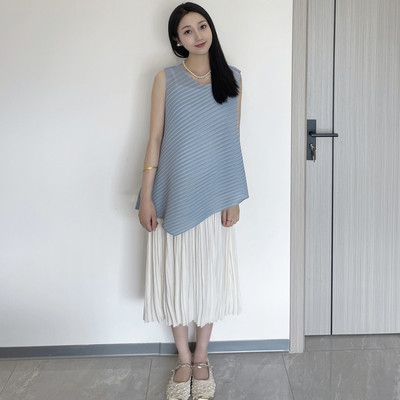 孕妇短袖不规则小众圆领上衣