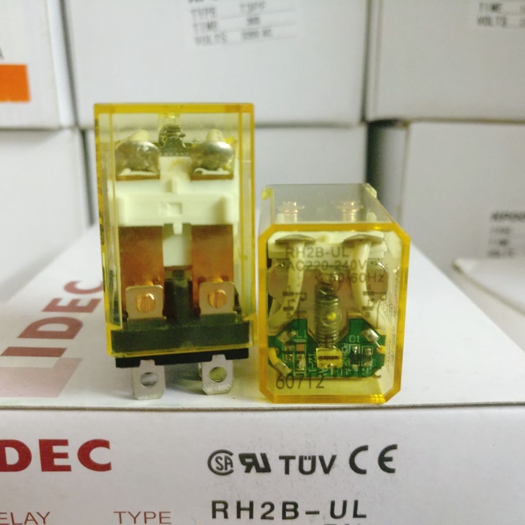 JQX-13F国产LY2N 小型中间电磁继电器 RH2B-UL