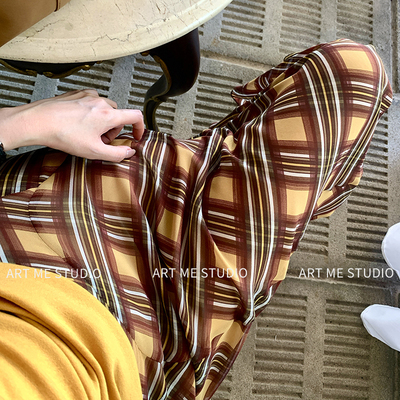 ARTME瓜瓜 彩织肌理流光菱格半身裙女春高腰修身不规则裙w2077j1