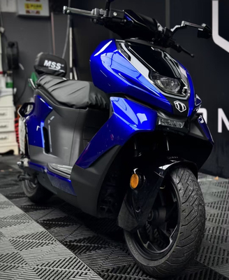 PET克莱因蓝电动车改色膜极核ae8s车身改色九号机KTM车改装改色膜