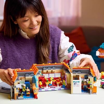 辛普一家库斯提汉堡店积木拼装男孩女孩高难度巨大型系列街景