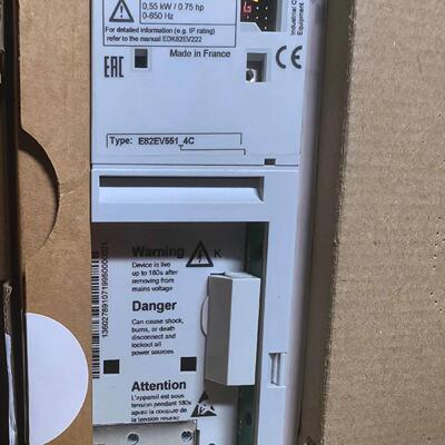 配件E82EV551K4C E82EV551-4C 伦茨变频器现货包邮咨询议价议价