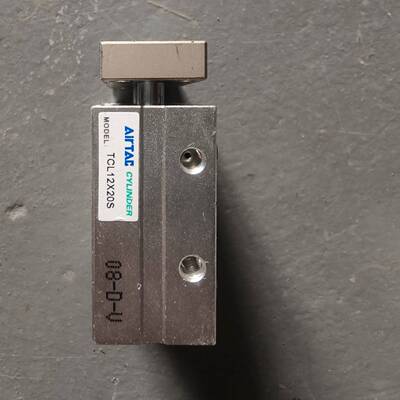 议价亚德客气缸TCL12X20S 如图所示，拆机包好