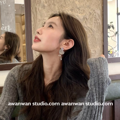阿婉Wan 紫蝶～清冷气质耳饰方圆脸天菜立体感镂空线条耳饰耳夹