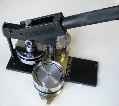 厂家直销全金属超小型胸章机、襟章机、DIY徽章机、胸牌、胸卡机